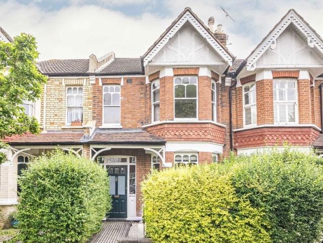 House at Copthall Gardens, Greater London