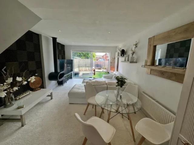 House at Coppice Road, Warwick
