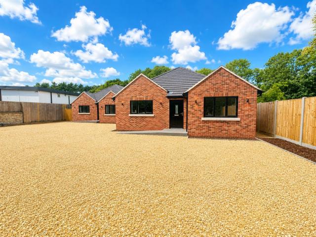 House at Corby Road, Corby
