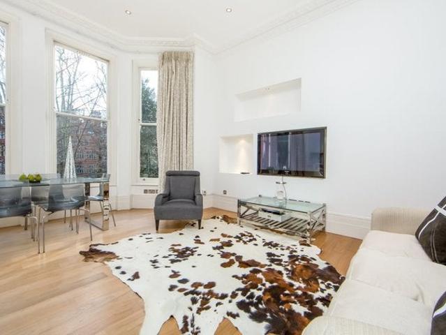 House at Courtfield Road, Greater London