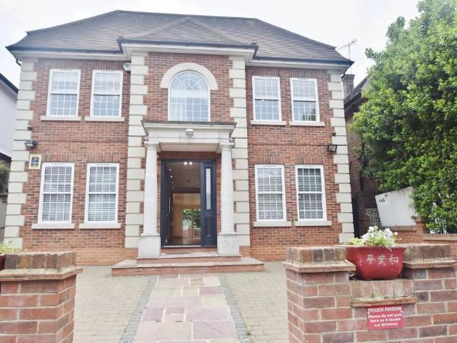 House at Courtleigh Gardens, Greater London