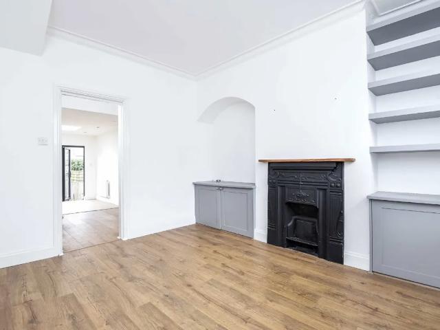 House at Cowick Road, Greater London