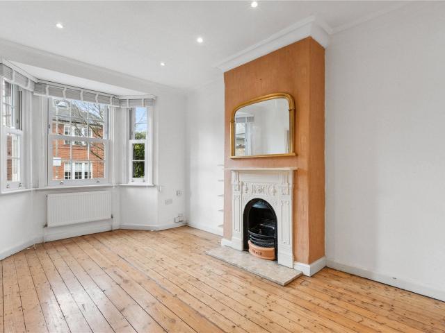 Apartment at Cowick Road, Greater London