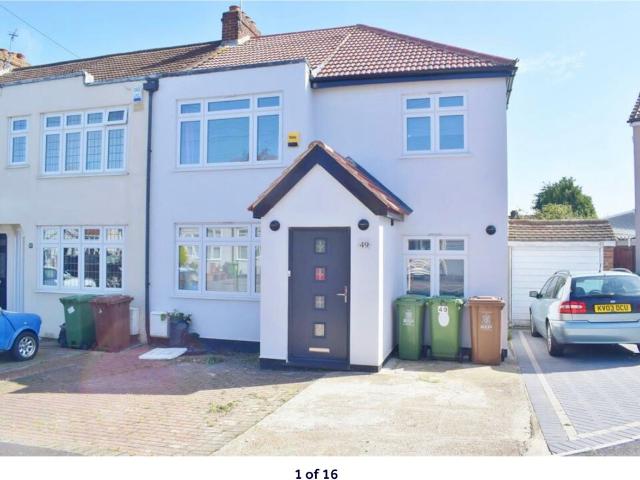 House at Cowper Close, Greater London