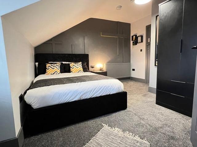 House at Clovelly Terrace, Leeds