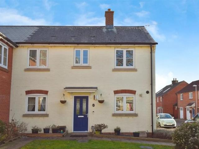 House at Clover Lane, Durrington