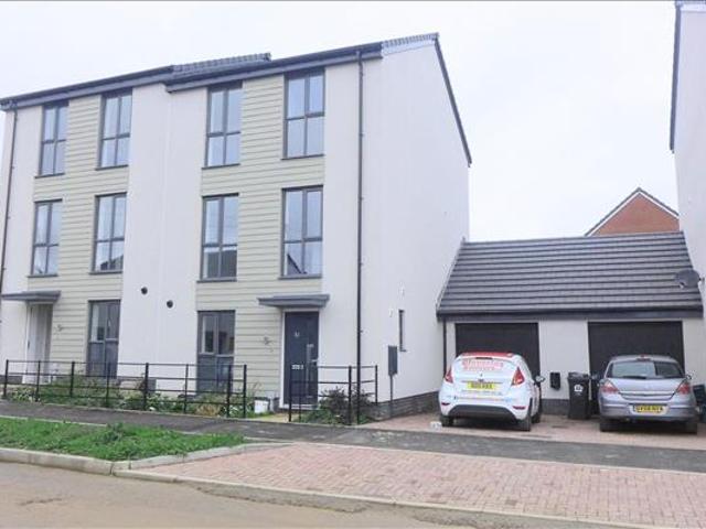 House at Clover Way, Stoke Gifford