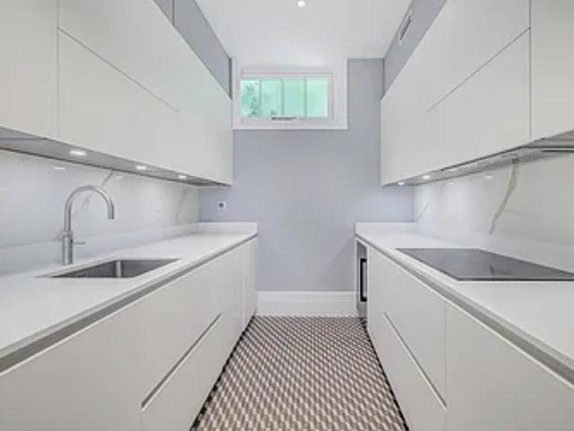 House at Clabon Mews, Greater London