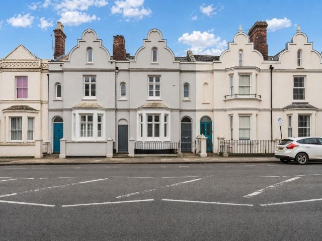 House at Clarendon Avenue, Royal Leamington Spa