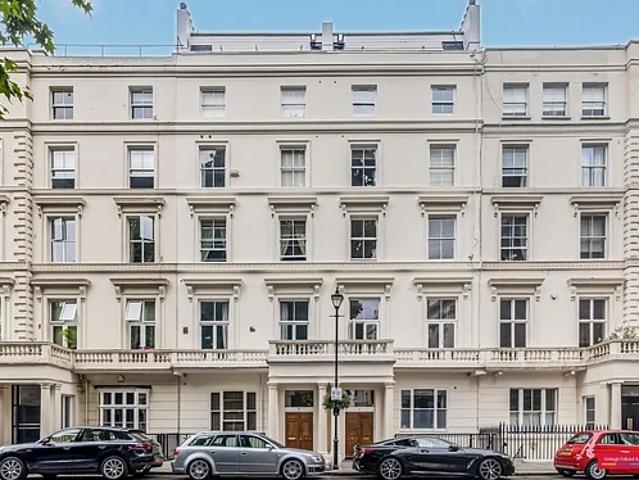 House at Cleveland Gardens, City of Westminster