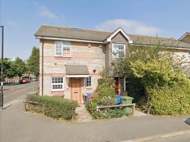 House at Clements Road, Greater London