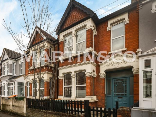 House at Clifton Road, Greater London