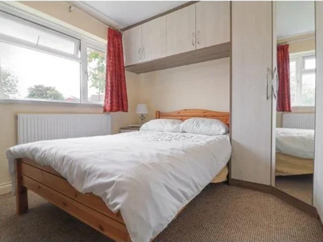 House at Croxley View, Watford