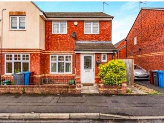 House at Croasdale Avenue, Manchester
