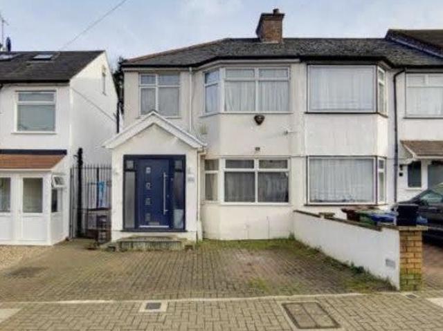 House at Crofts Road, Greater London