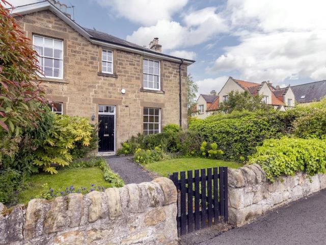 House at Crookston Road, Inveresk