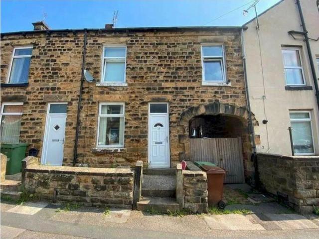 House at Cross Ryecroft Street, Wakefield