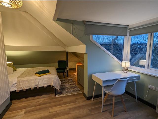 Room at Cranbrook Road, Bristol