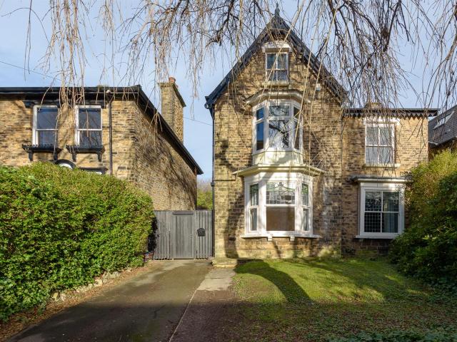 House at Crescent Road, Sheffield
