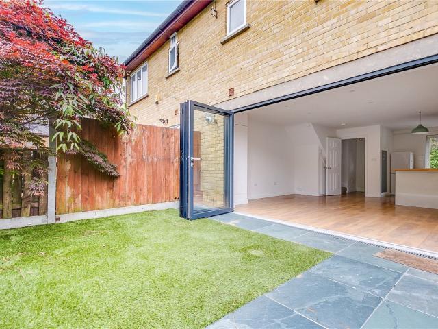 House at Crusoe Mews, Greater London