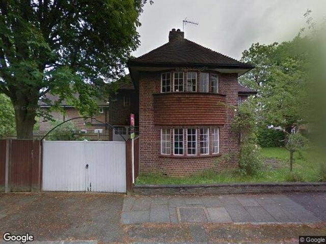 House at Cuckoo Hill Drive, Greater London