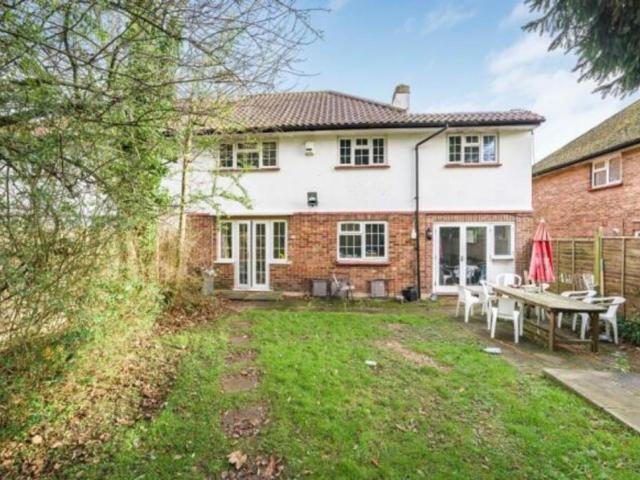 House at Danehurst Close, Borough of Runnymede