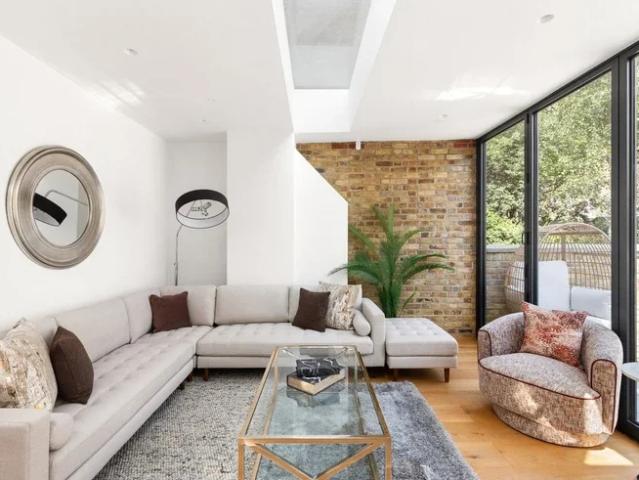 House at Dagmar Terrace, Greater London