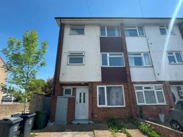 House at Dairy Close, Greater London