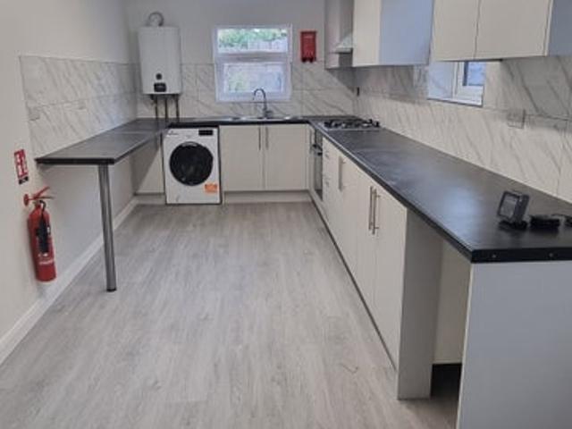 House at Dallow Road, Luton