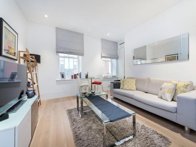Apartment at Dean Street, City of Westminster