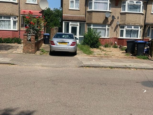 House at Deanscroft Avenue, Greater London
