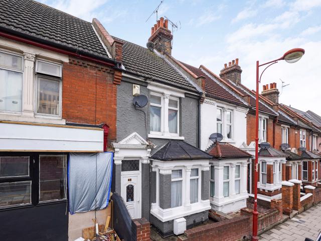 House at Delce Road, Rochester