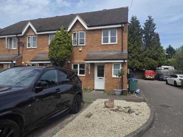 House at Derwent Close, Watford