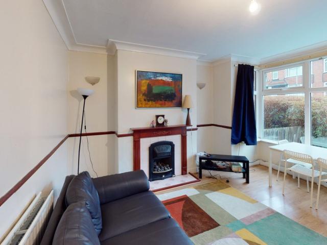 House at Derwentwater Grove, Leeds