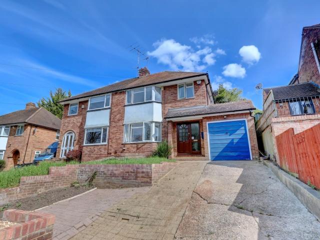 House at Desborough Avenue, High Wycombe