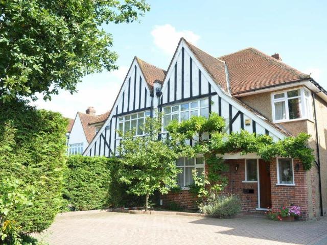 House at Dorking Road, Epsom and Ewell