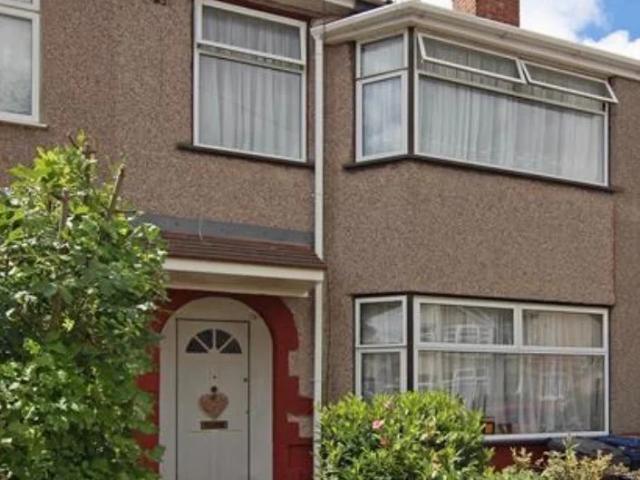 House at Dormer's Avenue, Greater London