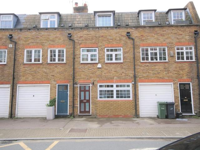 House at Dorset Road, Greater London