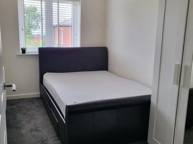 House at Dover Street, Chadderton