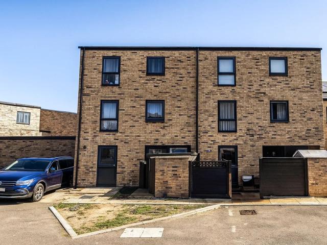 House at Downing Close, Greater London