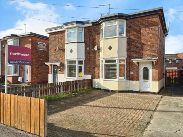 House at Downs Crescent, Hull