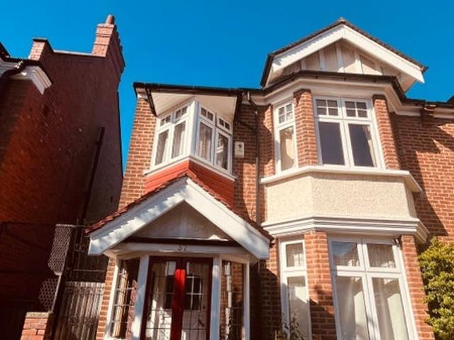 House at Downton Avenue, Greater London