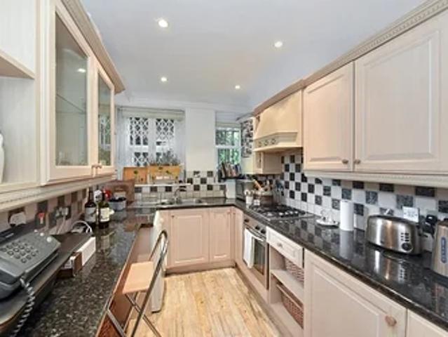 House at Draycott Place, Greater London