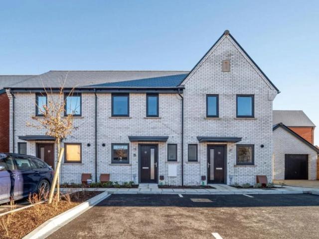 House at Dragoon Place, Folkestone and Hythe District