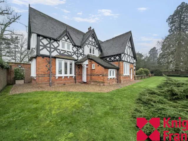 House at Drift Road, Braywoodside