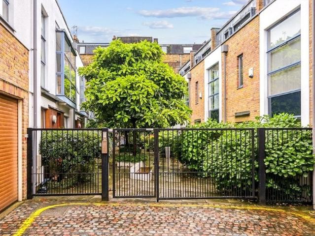 House at Dunworth Mews, Greater London