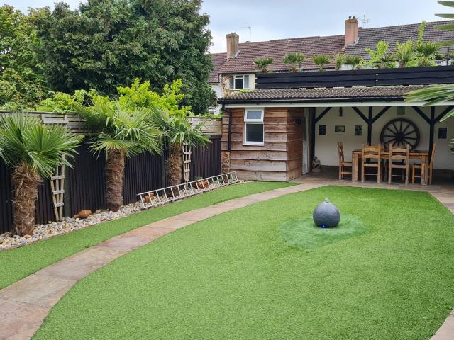 house at Cowley Close, London