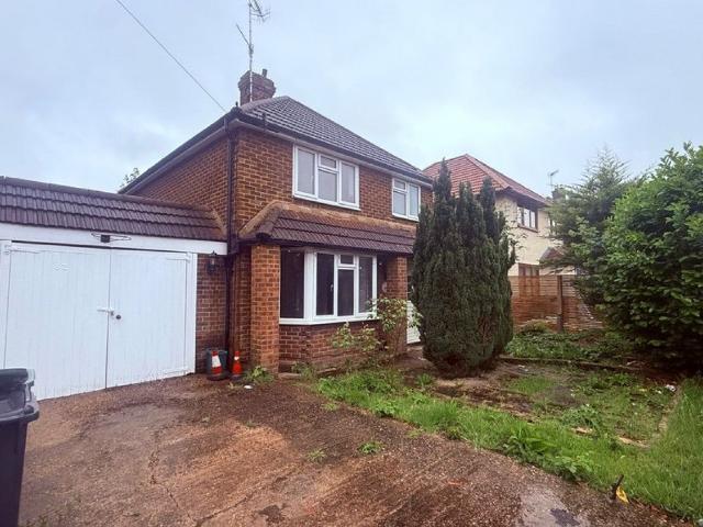 House at Earlsbrook Road, Reigate and Banstead