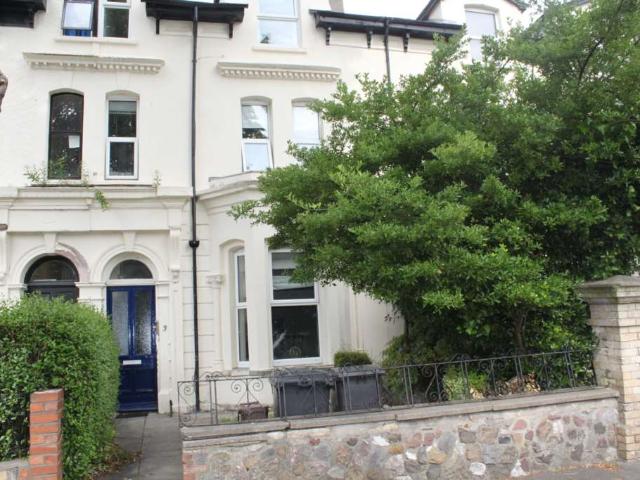 Apartment at East Grove, Cardiff