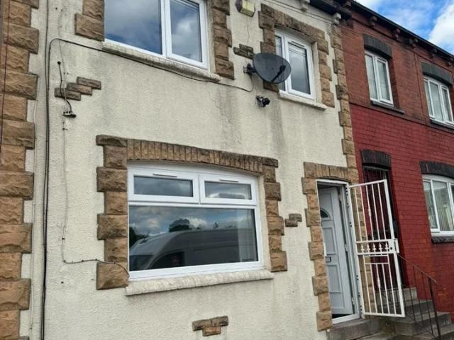 House at East Park Grove, Leeds